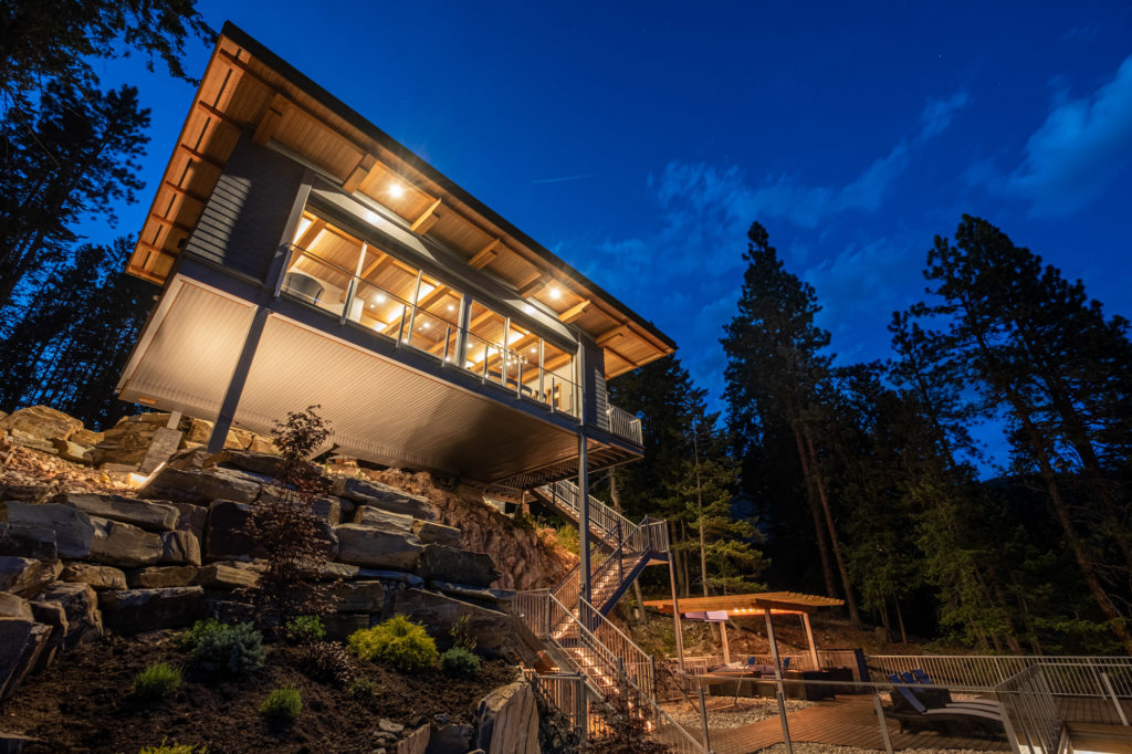 Cliff House Custom Build Home Design - By Purcell Homes